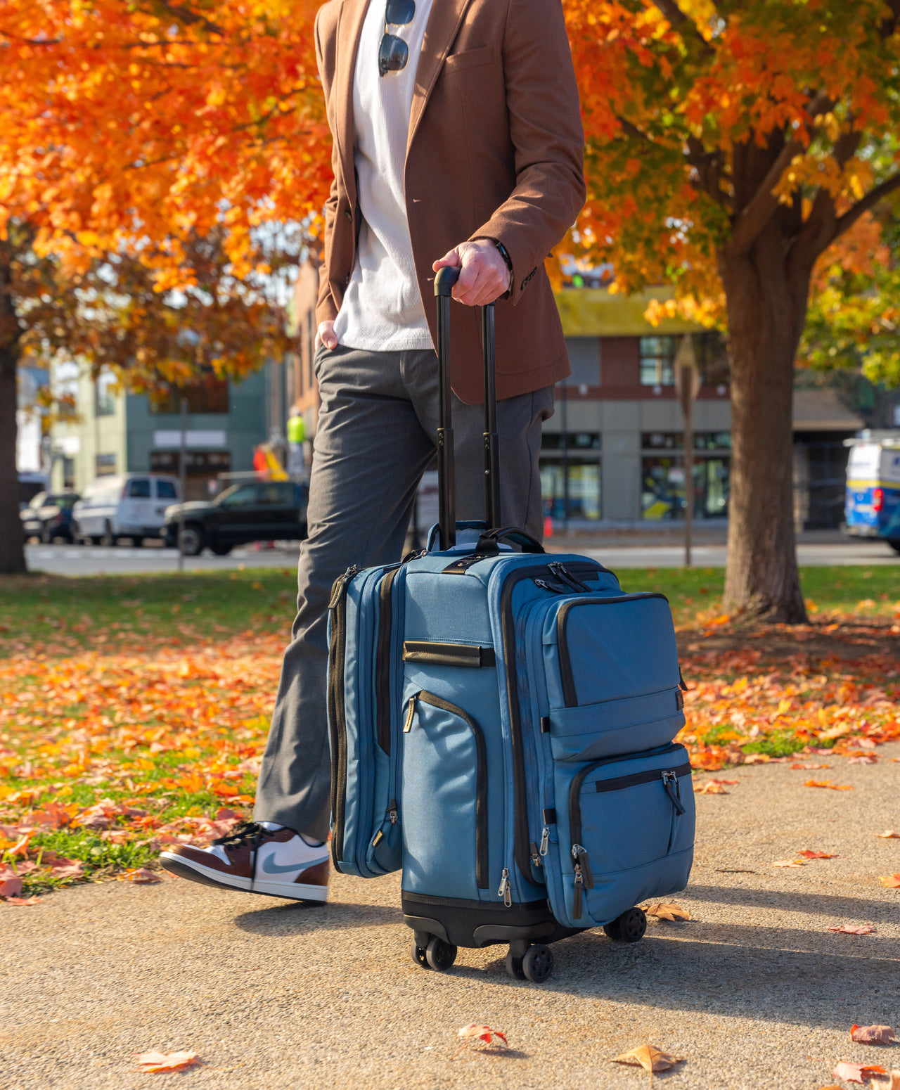 Onli Travel. The Onli bag you need. One bag travel. Never check a bag ...